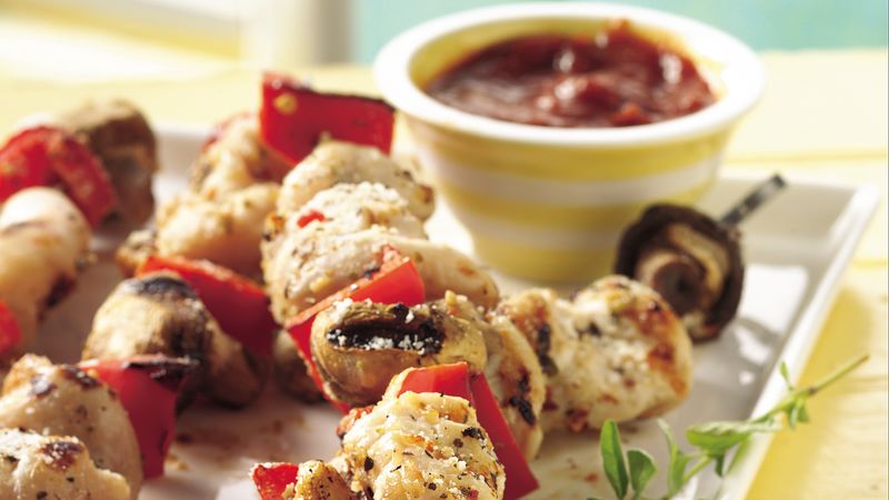 How to Make Grilled Pizza Chicken Kabobs Video - Pillsbury.com